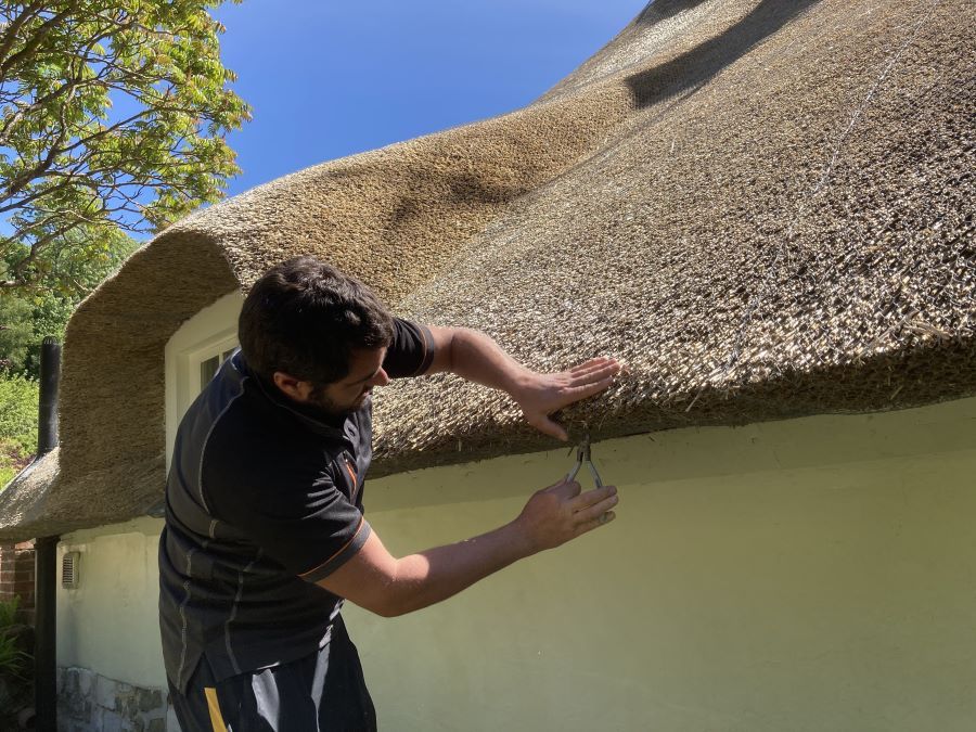 Roof Thatcher | High-Quality Thatching | R.V. Miller Ltd